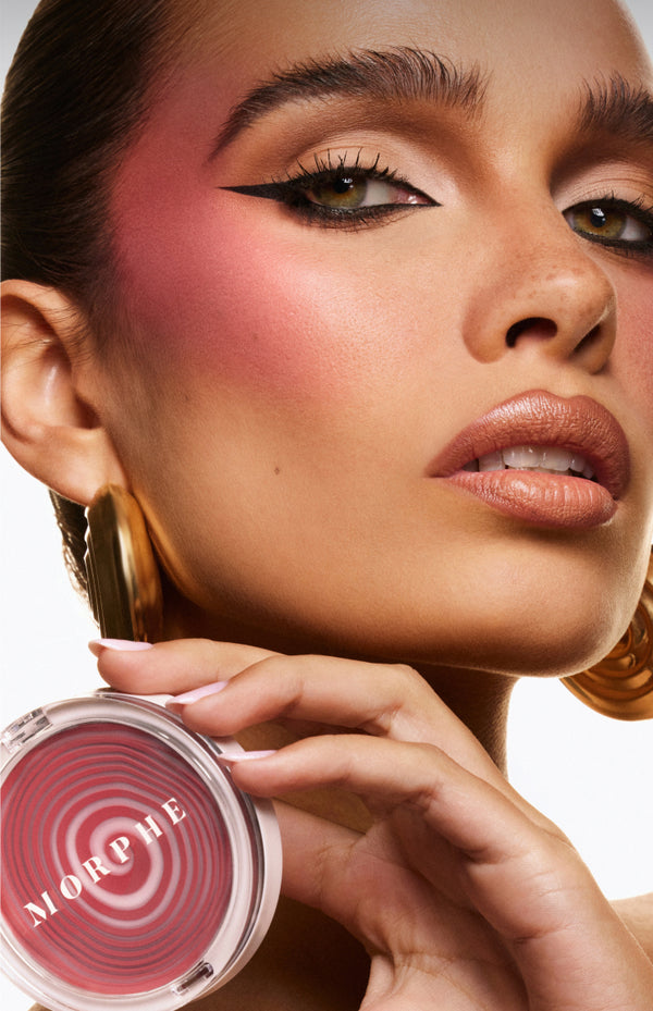 Morphe EU | Eyeshadow Palettes, Lipstick, Makeup Brushes & More